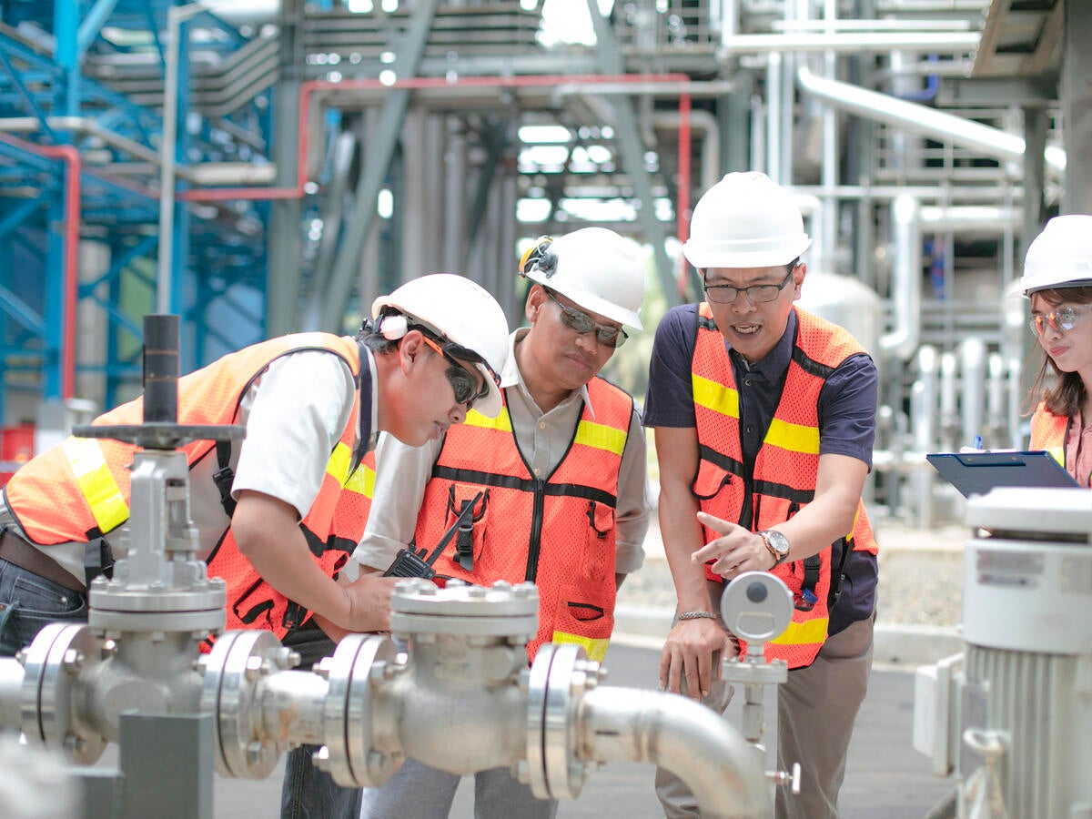 Specific HazLoc Application Services | UL Solutions